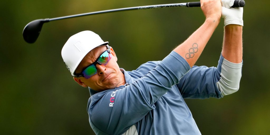 Rickie Fowler and Xander Schauffele set record-breaking pace at US Open